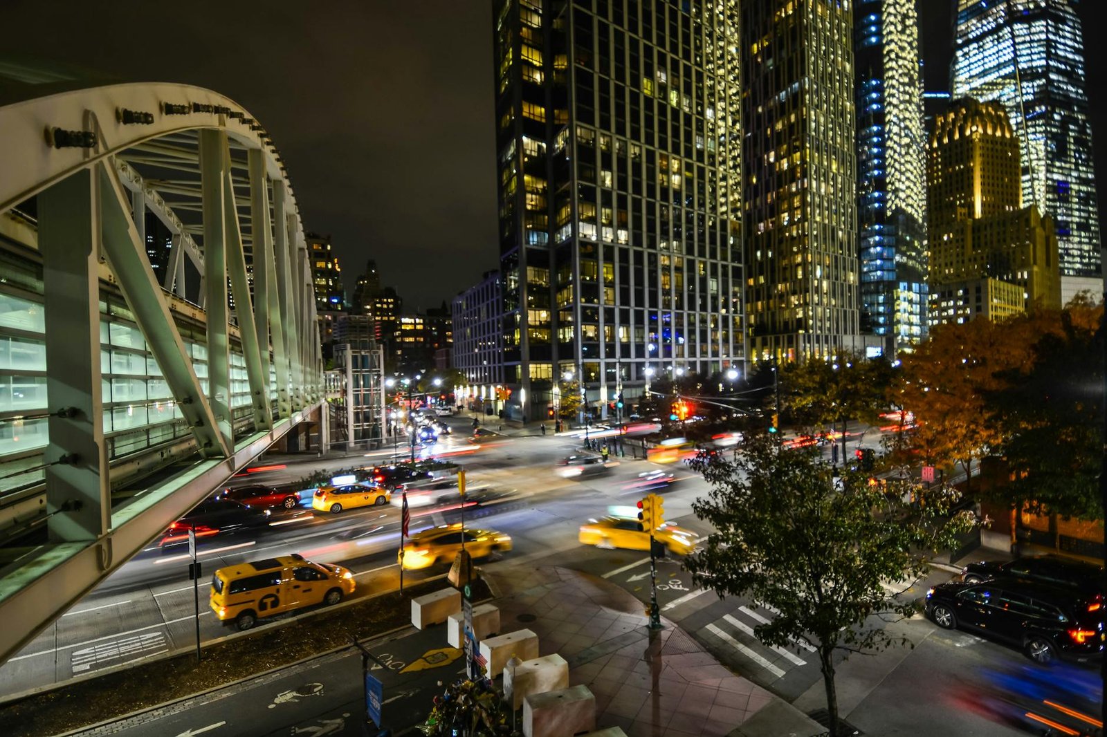 Joby Air Taxi Tested in Manhattan; Public Flights Delayed